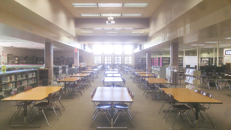 FHS Student Life – Library – W.R. Farrington High School